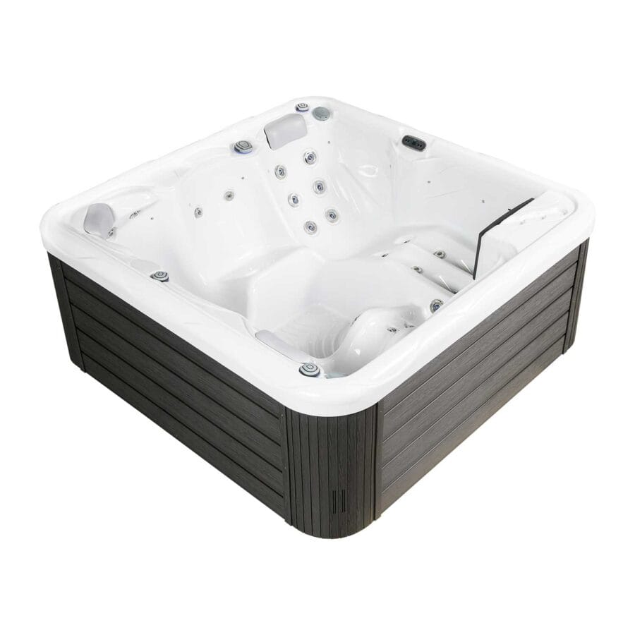 Pluto - Wellis hot tub