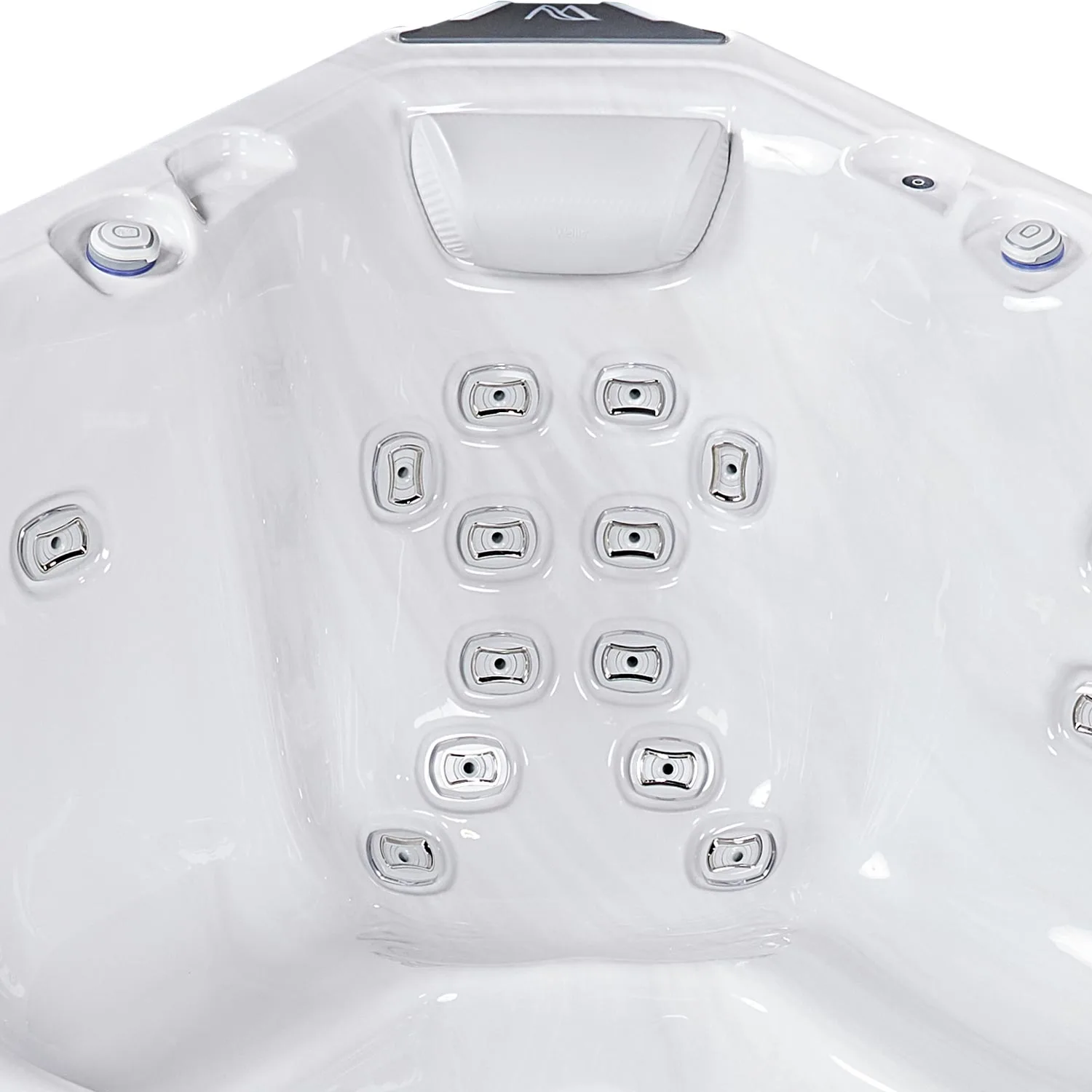 Kilimanjaro Life Essential - Wellis hot tub